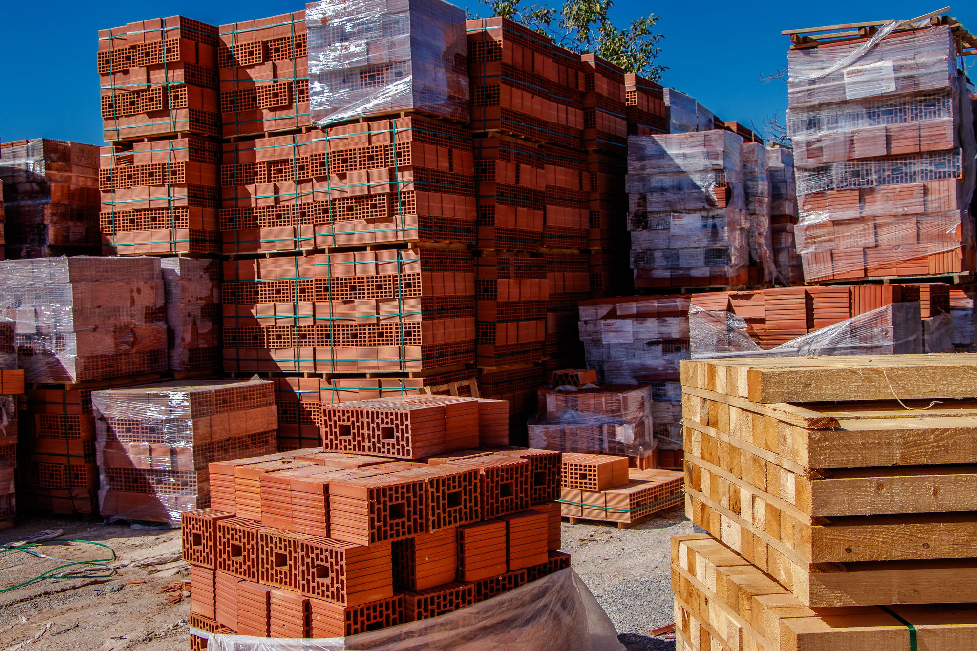 STOVARIŠTE – Bar Gradnja